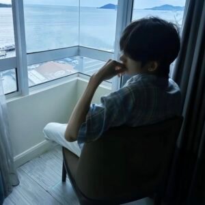85+ Aesthetic clean pfp ideas for a minimalist digital profile